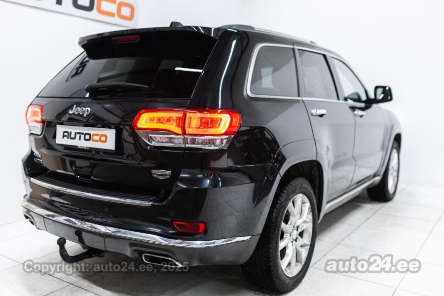 Melns Jeep Grand Cherokee 2014 Tallina, ar dzinēja tilpumu 3.00 L un nobraukumu 250 tūkst. km par 14999 €, foto 7 vietnē AUTOMOTO.COM.LV
