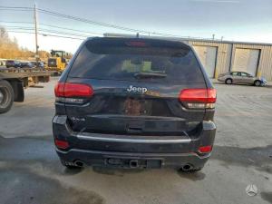 Black Jeep Grand Cherokee 2014 in Siauliai, with an engine capacity of 3.60 L and mileage of 167 thousand km for 5100 €, photo 6 on AUTOMOTO.COM.LV