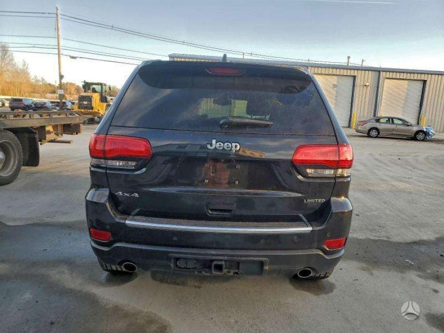 Black Jeep Grand Cherokee 2014 in Siauliai, with an engine capacity of 3.60 L and mileage of 167 thousand km for 5100 €, photo 6 on AUTOMOTO.COM.LV