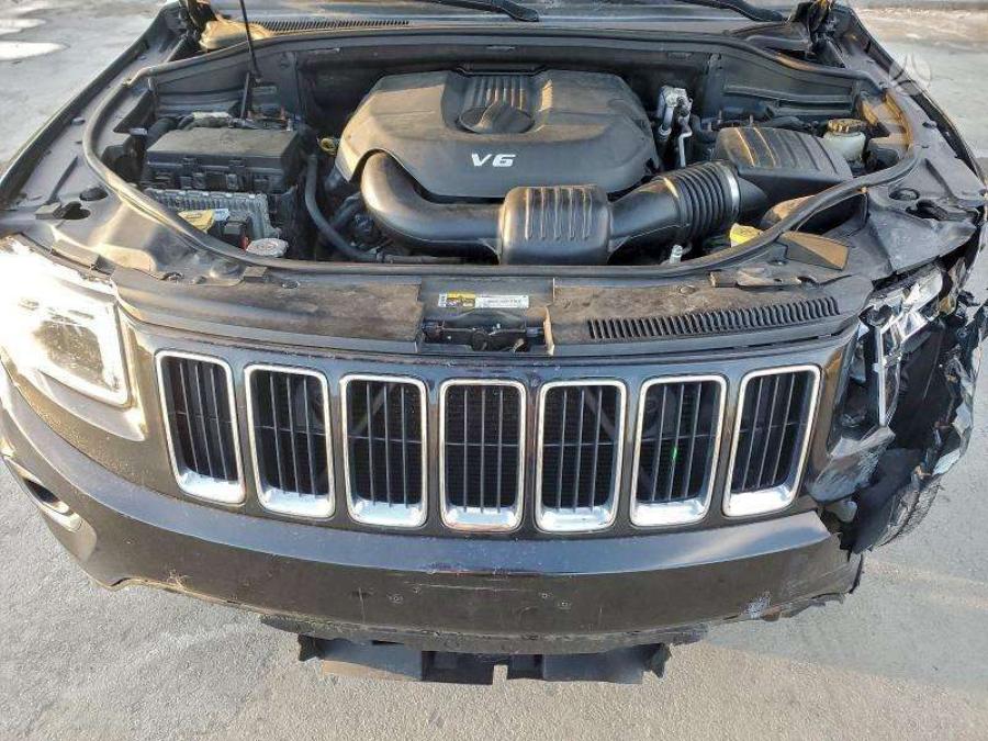 Black Jeep Grand Cherokee 2014 in Siauliai, with an engine capacity of 3.60 L and mileage of 167 thousand km for 5100 €, photo 12 on AUTOMOTO.COM.LV