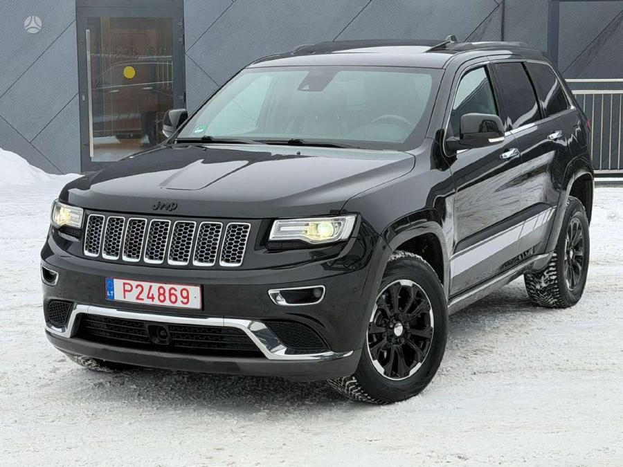 Black Jeep Grand Cherokee 2014 in Jonava, with an engine capacity of 2.99 L and mileage of 247 thousand km for 14499 €, photo 2 on AUTOMOTO.COM.LV