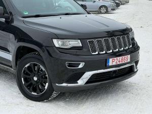 Black Jeep Grand Cherokee 2014 in Jonava, with an engine capacity of 2.99 L and mileage of 247 thousand km for 14499 €, photo 5 on AUTOMOTO.COM.LV