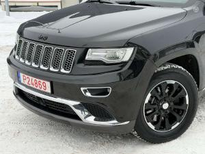Black Jeep Grand Cherokee 2014 in Jonava, with an engine capacity of 2.99 L and mileage of 247 thousand km for 14499 €, photo 6 on AUTOMOTO.COM.LV