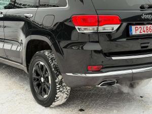 Black Jeep Grand Cherokee 2014 in Jonava, with an engine capacity of 2.99 L and mileage of 247 thousand km for 14499 €, photo 14 on AUTOMOTO.COM.LV