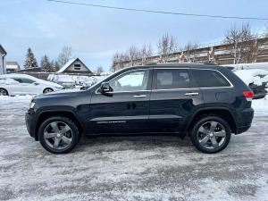 Black Jeep Grand Cherokee 2014 in Telschi, with an engine capacity of 2.99 L and mileage of 245 thousand km for 11800 €, photo 4 on AUTOMOTO.COM.LV