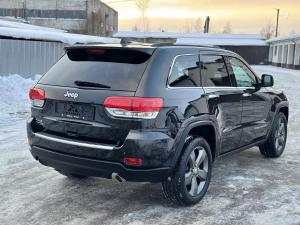 Black Jeep Grand Cherokee 2014 in Telschi, with an engine capacity of 2.99 L and mileage of 245 thousand km for 11800 €, photo 7 on AUTOMOTO.COM.LV
