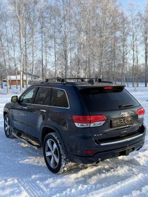 Melns Jeep Grand Cherokee 2014 Šauļi, ar dzinēja tilpumu 3.60 L un nobraukumu 235 tūkst. km par 14499 €, foto 3 vietnē AUTOMOTO.COM.LV