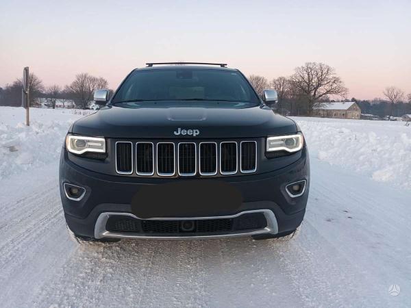 Black Jeep Grand Cherokee 2014 in Taurage, with an engine capacity of 2.99 L and mileage of 209 thousand km for 11200 €, photo 5 on AUTOMOTO.COM.LV