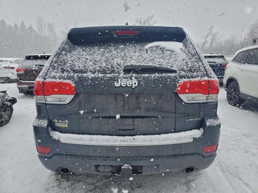 Black Jeep Grand Cherokee 2014 in Siauliai, with an engine capacity of 3.60 L and mileage of 250 thousand km for 7260 €, photo 14 on AUTOMOTO.COM.LV
