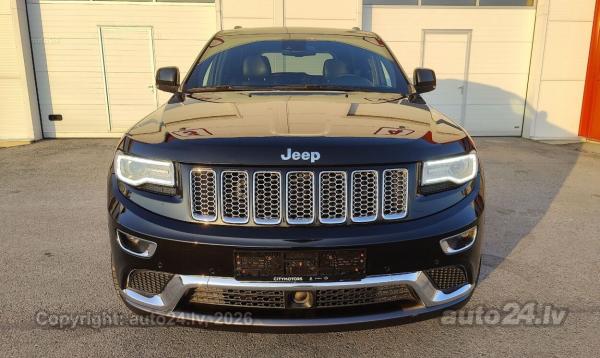 Melns Jeep Grand Cherokee 2014 Tallina, ar dzinēja tilpumu 3.00 L un nobraukumu 200 tūkst. km par 13799 €, foto 3 vietnē AUTOMOTO.COM.LV
