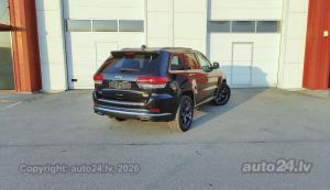 Black Jeep Grand Cherokee 2014 in Tallinn, with an engine capacity of 3.00 L and mileage of 200 thousand km for 13799 €, photo 10 on AUTOMOTO.COM.LV