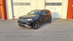 Black Jeep Grand Cherokee 2014 in Tallinn, with an engine capacity of 3.00 L and mileage of 200 thousand km for 13799 €, photo 11 on AUTOMOTO.COM.LV