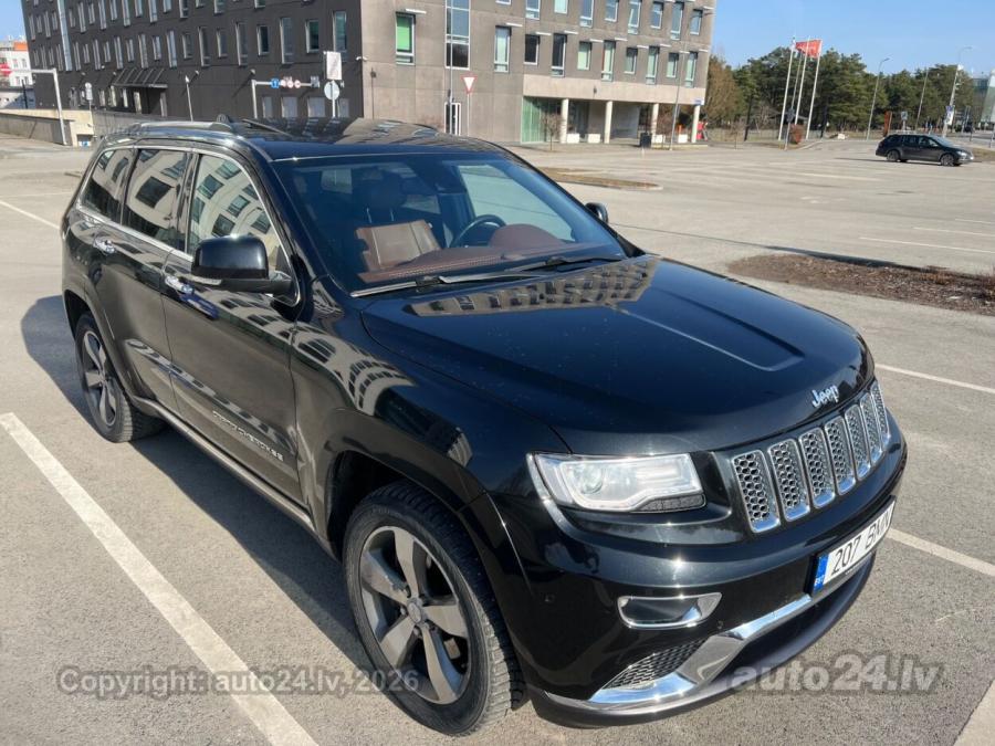 Black Jeep Grand Cherokee 2014 in Tallinn, with an engine capacity of 3.00 L and mileage of 247 thousand km for 12499 €, photo 3 on AUTOMOTO.COM.LV