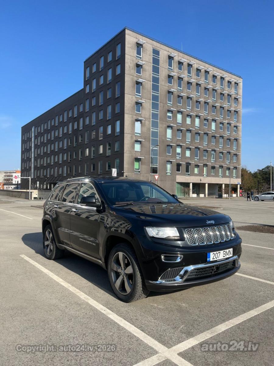 Black Jeep Grand Cherokee 2014 in Tallinn, with an engine capacity of 3.00 L and mileage of 247 thousand km for 12499 €, photo 7 on AUTOMOTO.COM.LV