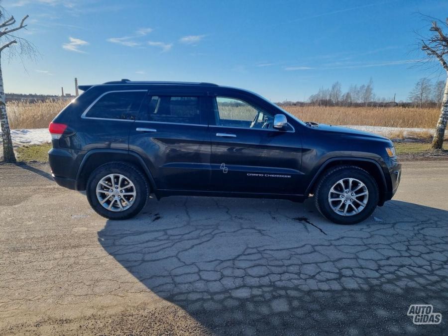 Melns Jeep Grand Cherokee 2014 Šauļi, ar dzinēja tilpumu 3.60 L un nobraukumu 328 tūkst. km par 10700 €, foto 5 vietnē AUTOMOTO.COM.LV