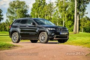 Melns Jeep Grand Cherokee 2014 Tallina, ar dzinēja tilpumu 3.00 L un nobraukumu 280 tūkst. km par 12790 €, foto 3 vietnē AUTOMOTO.COM.LV