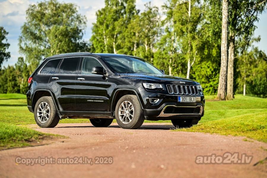 Melns Jeep Grand Cherokee 2014 Tallina, ar dzinēja tilpumu 3.00 L un nobraukumu 280 tūkst. km par 12790 €, foto 3 vietnē AUTOMOTO.COM.LV