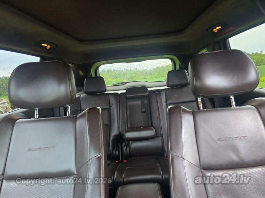 Black Jeep Grand Cherokee 2014 in Rakvere, with an engine capacity of 3.00 L and mileage of 220 thousand km for 15200 €, photo 16 on AUTOMOTO.COM.LV