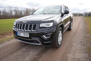 Black Jeep Grand Cherokee 2014 in Dobele, with an engine capacity of 3.00 L and mileage of 226 thousand km for 11200 €, photo 3 on AUTOMOTO.COM.LV