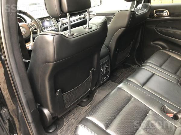 Melns Jeep Grand Cherokee 2014 Rīga, ar dzinēja tilpumu 3.00 L un nobraukumu 164 tūkst. km par 14900 €, foto 7 vietnē AUTOMOTO.COM.LV