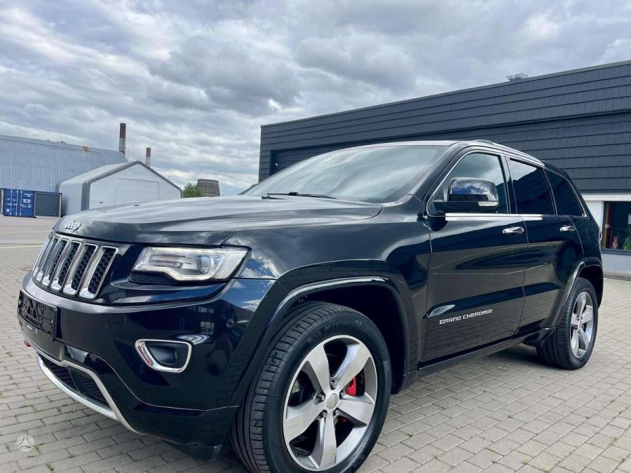 Melns Jeep Grand Cherokee 2014 Kauņa, ar dzinēja tilpumu 3.00 L un nobraukumu 257 tūkst. km par 10999 €, foto 4 vietnē AUTOMOTO.COM.LV