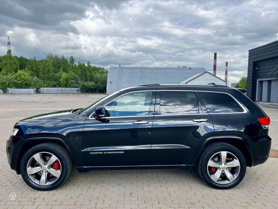Melns Jeep Grand Cherokee 2014 Kauņa, ar dzinēja tilpumu 3.00 L un nobraukumu 257 tūkst. km par 10999 €, foto 8 vietnē AUTOMOTO.COM.LV