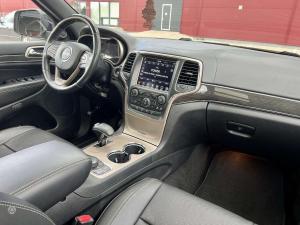 Melns Jeep Grand Cherokee 2014 Kauņa, ar dzinēja tilpumu 3.00 L un nobraukumu 257 tūkst. km par 10999 €, foto 15 vietnē AUTOMOTO.COM.LV