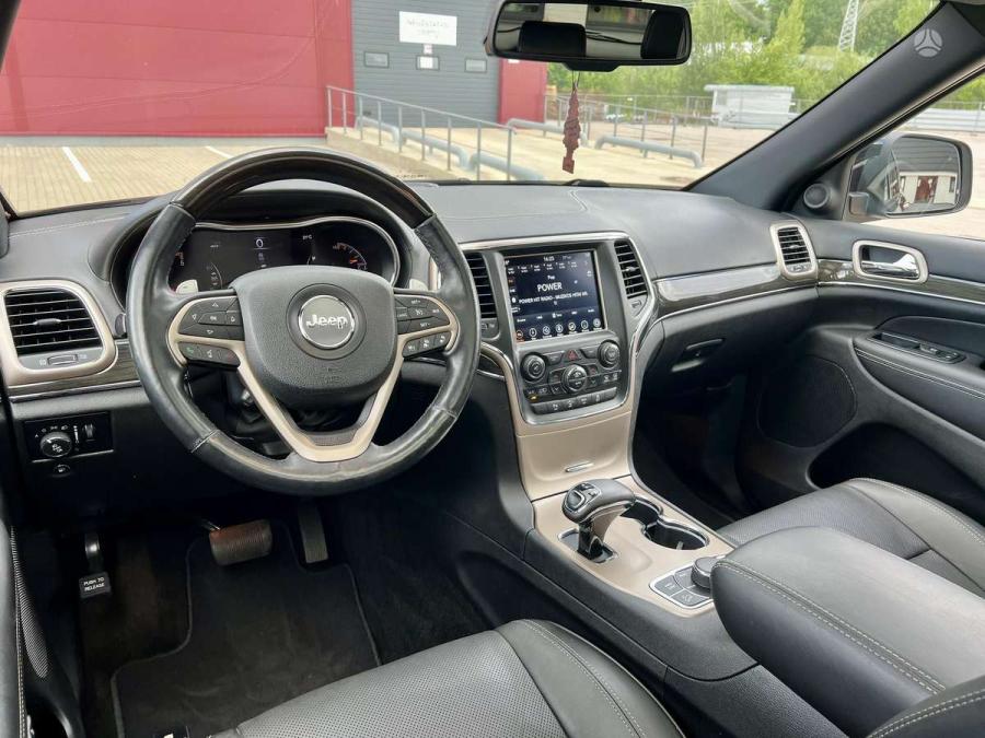 Melns Jeep Grand Cherokee 2014 Kauņa, ar dzinēja tilpumu 3.00 L un nobraukumu 257 tūkst. km par 10999 €, foto 16 vietnē AUTOMOTO.COM.LV
