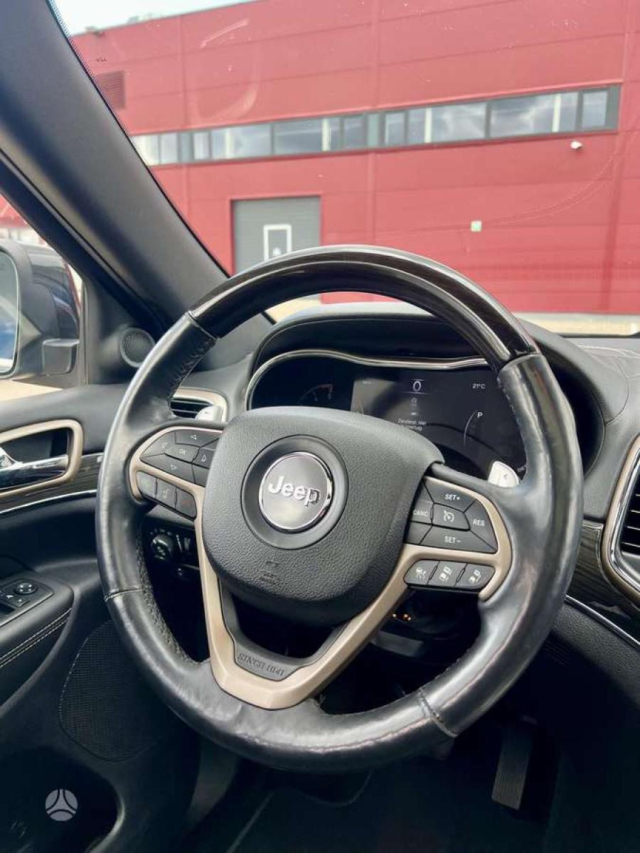 Melns Jeep Grand Cherokee 2014 Kauņa, ar dzinēja tilpumu 3.00 L un nobraukumu 257 tūkst. km par 10999 €, foto 17 vietnē AUTOMOTO.COM.LV