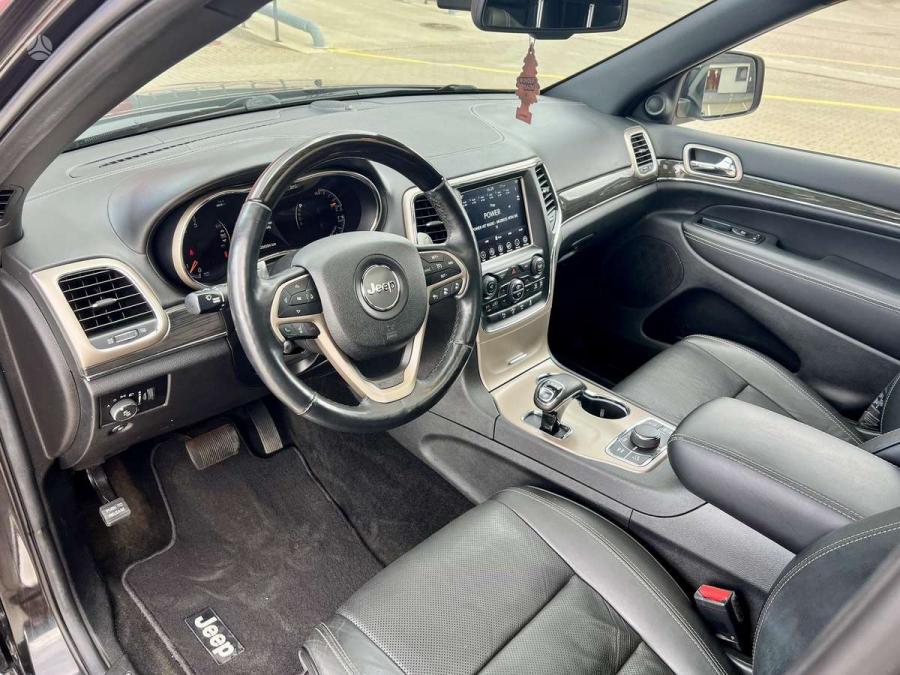 Melns Jeep Grand Cherokee 2014 Kauņa, ar dzinēja tilpumu 3.00 L un nobraukumu 257 tūkst. km par 10999 €, foto 19 vietnē AUTOMOTO.COM.LV