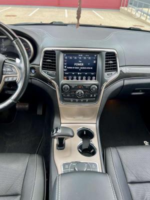 Melns Jeep Grand Cherokee 2014 Kauņa, ar dzinēja tilpumu 3.00 L un nobraukumu 257 tūkst. km par 10999 €, foto 29 vietnē AUTOMOTO.COM.LV