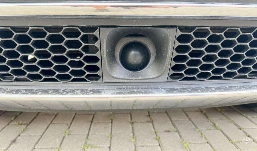 Melns Jeep Grand Cherokee 2014 Kauņa, ar dzinēja tilpumu 3.00 L un nobraukumu 257 tūkst. km par 10999 €, foto 39 vietnē AUTOMOTO.COM.LV