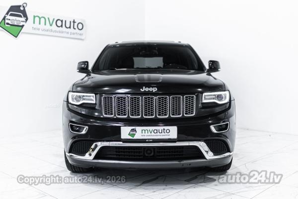 Black Jeep Grand Cherokee 2014 in Tallinn, with an engine capacity of 3.00 L and mileage of 247 thousand km for 11990 €, photo 4 on AUTOMOTO.COM.LV