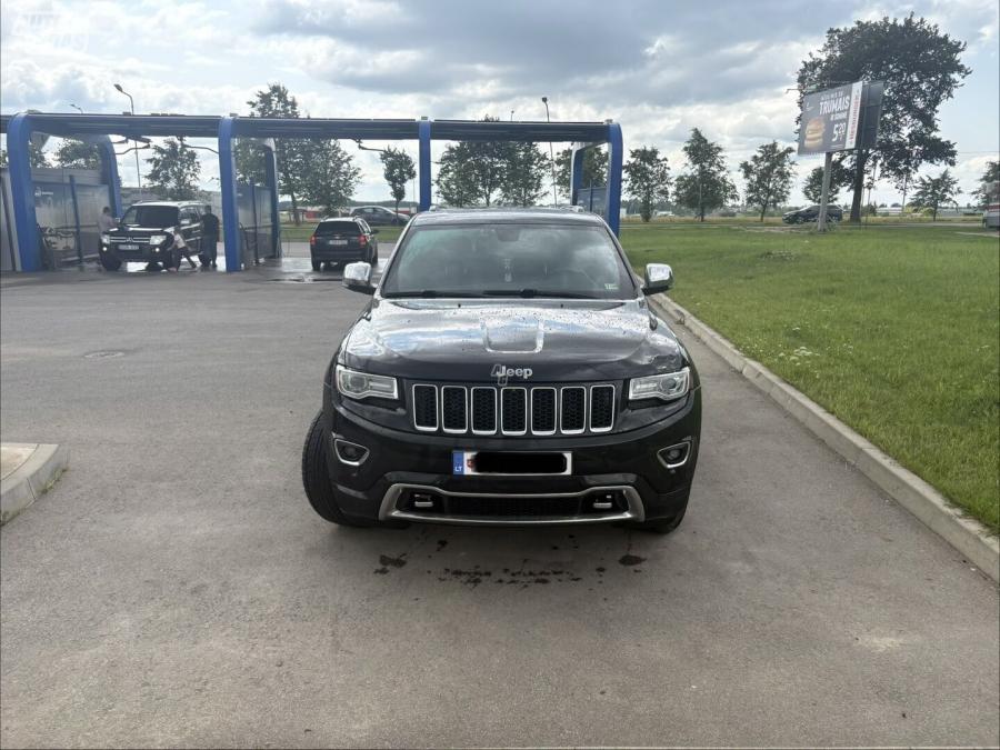 Melns Jeep Grand Cherokee 2014 Panevēža, ar dzinēja tilpumu 3.00 L un nobraukumu 300 tūkst. km par 9500 €, foto 1 vietnē AUTOMOTO.COM.LV