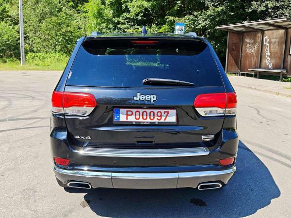 Melns Jeep Grand Cherokee 2014 Kauņa, ar dzinēja tilpumu 5.65 L un nobraukumu 238 tūkst. km par 13500 €, foto 6 vietnē AUTOMOTO.COM.LV
