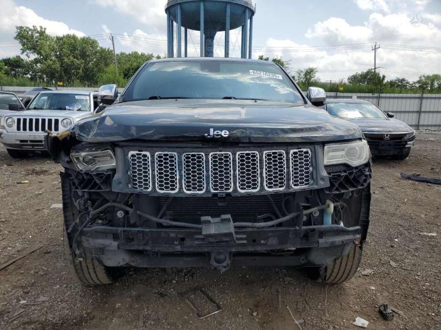 Black Jeep Grand Cherokee 2014 in Kaunas, with an engine capacity of 5.65 L and mileage of 238 thousand km for 13500 €, photo 31 on AUTOMOTO.COM.LV