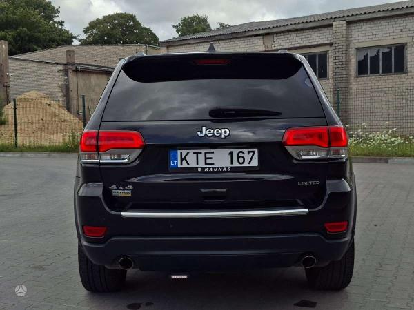 Black Jeep Grand Cherokee 2014 in Silute, with an engine capacity of 3.60 L and mileage of 297 thousand km for 9999 €, photo 10 on AUTOMOTO.COM.LV