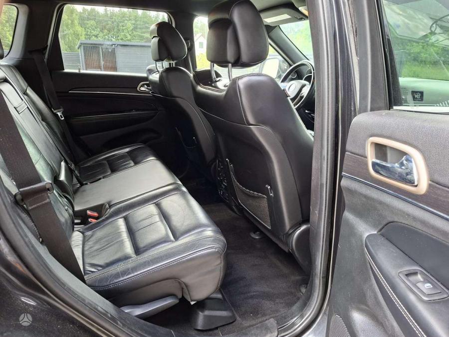 Melns Jeep Grand Cherokee 2014 Šilutė, ar dzinēja tilpumu 3.60 L un nobraukumu 297 tūkst. km par 9999 €, foto 17 vietnē AUTOMOTO.COM.LV