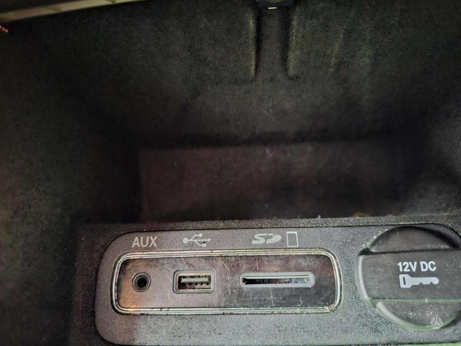 Melns Jeep Grand Cherokee 2014 Šilutė, ar dzinēja tilpumu 3.60 L un nobraukumu 297 tūkst. km par 9999 €, foto 23 vietnē AUTOMOTO.COM.LV