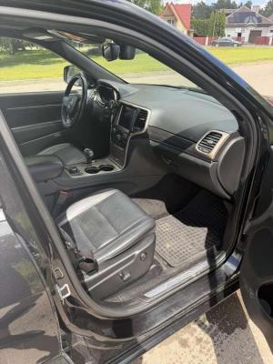 Melns Jeep Grand Cherokee 2014 Prienai, ar dzinēja tilpumu 3.60 L un nobraukumu 250 tūkst. km par 11500 €, foto 9 vietnē AUTOMOTO.COM.LV
