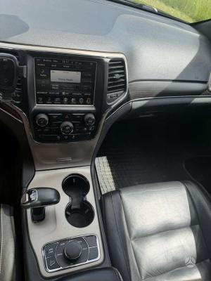 Melns Jeep Grand Cherokee 2014 Prienai, ar dzinēja tilpumu 3.60 L un nobraukumu 250 tūkst. km par 11500 €, foto 10 vietnē AUTOMOTO.COM.LV