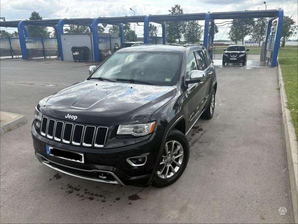 Melns Jeep Grand Cherokee 2014 Panevēža, ar dzinēja tilpumu 2.99 L un nobraukumu 300 tūkst. km par 8300 €, foto 3 vietnē AUTOMOTO.COM.LV