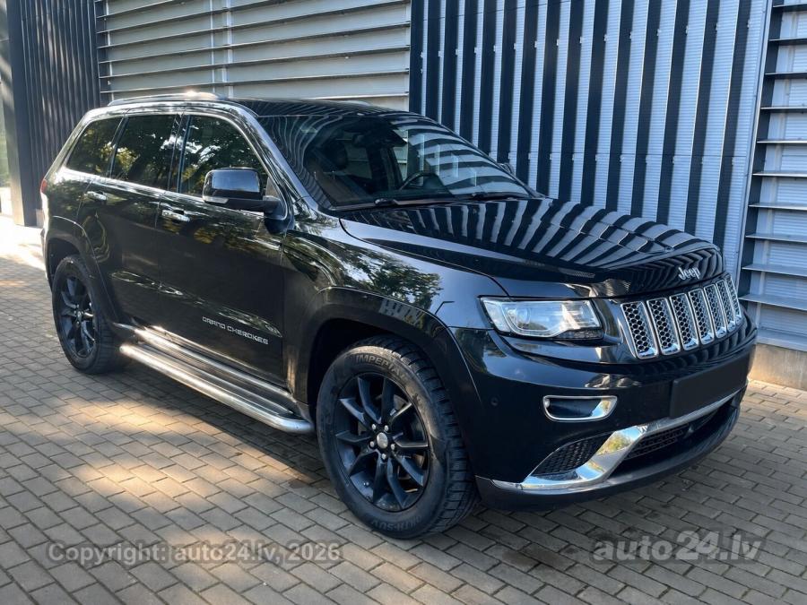 Black Jeep Grand Cherokee 2014 in Tallinn, with an engine capacity of 3.00 L and mileage of 265 thousand km for 13450 €, photo 3 on AUTOMOTO.COM.LV