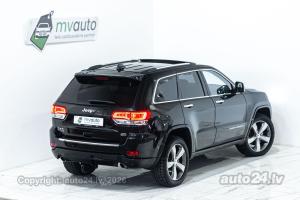Black Jeep Grand Cherokee 2014 in Tallinn, with an engine capacity of 3.00 L and mileage of 181 thousand km for 12990 €, photo 3 on AUTOMOTO.COM.LV