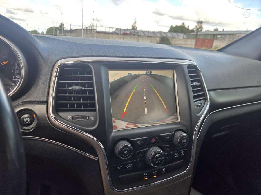 Melns Jeep Grand Cherokee 2014 Šauļi, ar dzinēja tilpumu 3.60 L un nobraukumu 280 tūkst. km par 7999 €, foto 10 vietnē AUTOMOTO.COM.LV