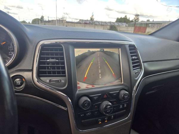 Melns Jeep Grand Cherokee 2014 Šauļi, ar dzinēja tilpumu 3.60 L un nobraukumu 280 tūkst. km par 7999 €, foto 10 vietnē AUTOMOTO.COM.LV