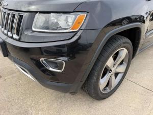Black Jeep Grand Cherokee 2014 in Siauliai, with an engine capacity of 5.65 L and mileage of 217 thousand km for 8300 €, photo 23 on AUTOMOTO.COM.LV