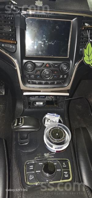 Melns Jeep Grand Cherokee 2014 Ogre, ar dzinēja tilpumu 3.00 L un nobraukumu 219 tūkst. km par 12000 €, foto 4 vietnē AUTOMOTO.COM.LV