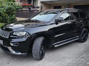 Black Jeep Grand Cherokee 2014 in Ogre, with an engine capacity of 3.00 L and mileage of 219 thousand km for 12000 €, photo  on AUTOMOTO.COM.LV