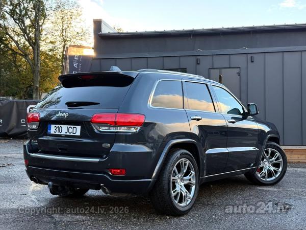 Melns Jeep Grand Cherokee 2014 Tallina, ar dzinēja tilpumu 3.00 L un nobraukumu 226 tūkst. km par 13200 €, foto 11 vietnē AUTOMOTO.COM.LV